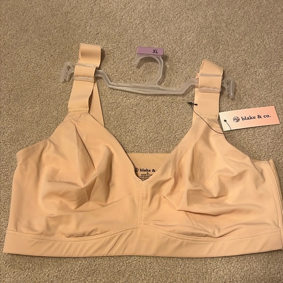 Blake & Co. | Intimates & Sleepwear | Blake Co Bandeau Style Bra With ...